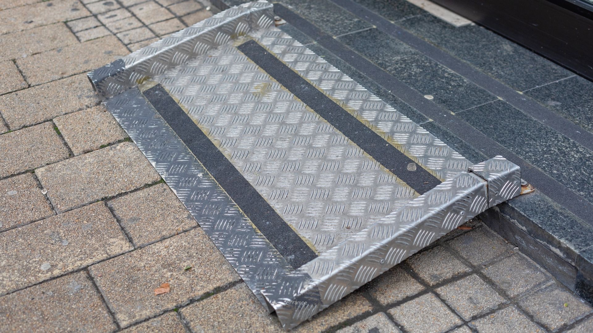 Rollstuhlrampe(n): alle Infos - Rollstuhl-Ratgeber.de